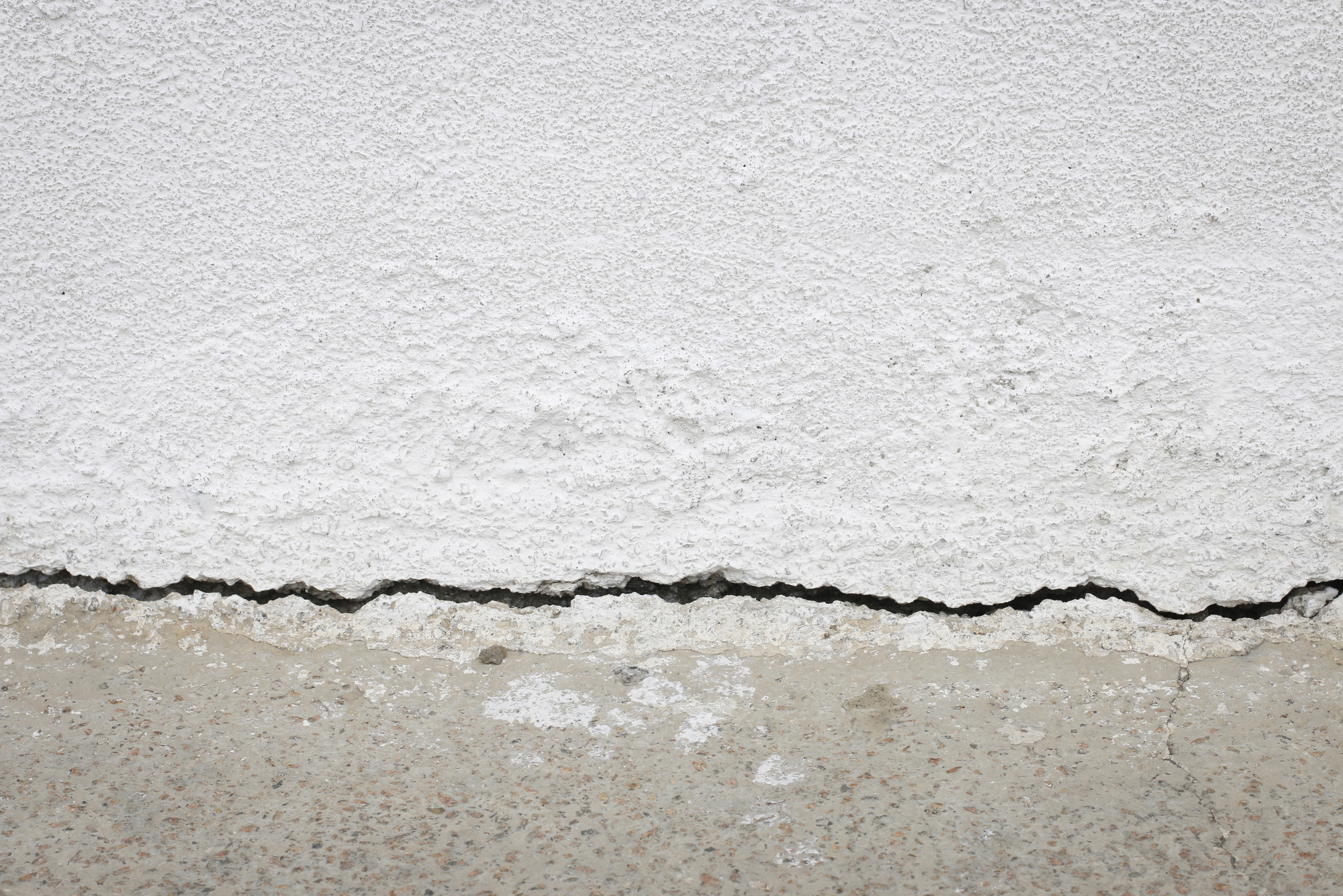 Understanding Types of Cracks in Concrete Columns - Utopia Construction ...
